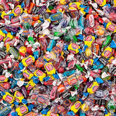 Bulk 1000 Pc. Small Candy Assortment | Halloween Express