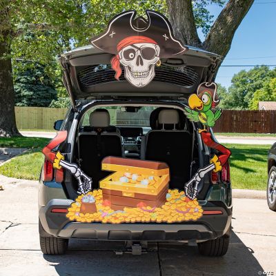 Value Spooky Pirate Trunk-or-Treat Decorating Kit
